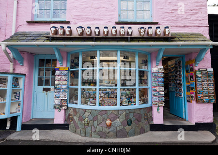 Pottery shop in Polperro, Cornwall, England Stock Photo - Alamy