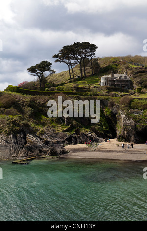 A beautiful landscape scene at Polperro beach in Cornwall Stock Photo ...
