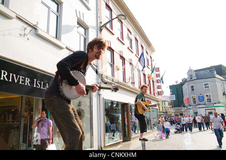 Buskers, Galway, Ireland Stock Photo - Alamy