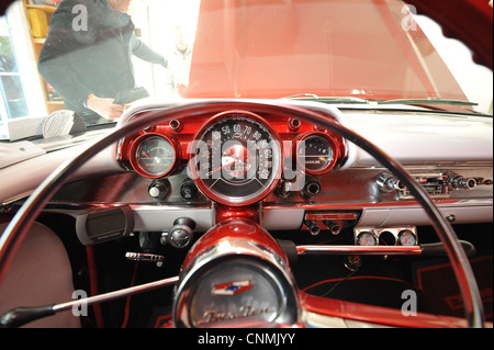 The interior of a 57 Chevrolet Sedan Stock Photo - Alamy