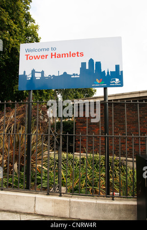 Welcome to Tower Hamlets Sign Stock Photo - Alamy
