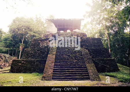 Ruins of Topoxte, Guatemala Stock Photo - Alamy