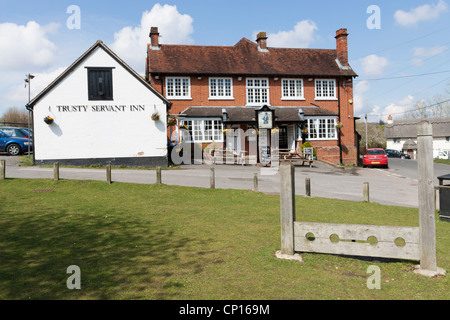 The Trusty Servant at Minstead Stock Photo - Alamy