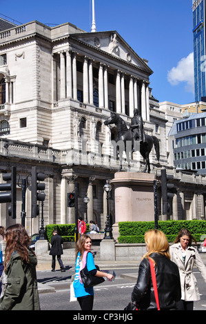 Threadneedle Street, London Stock Photo - Alamy