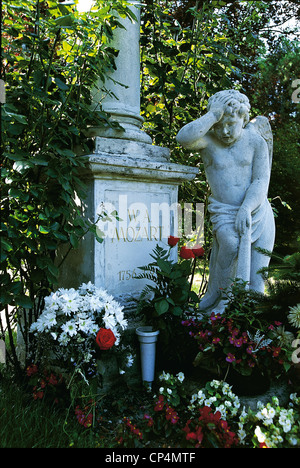 Tomb of Wolfgang Amadeus Mozart, St. Marxer Friedhof cemetery ...