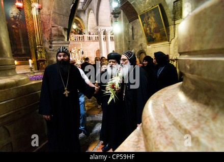 Archbishop Anba Abraham the Coptic Orthodox Metropolitan Archbishop of ...