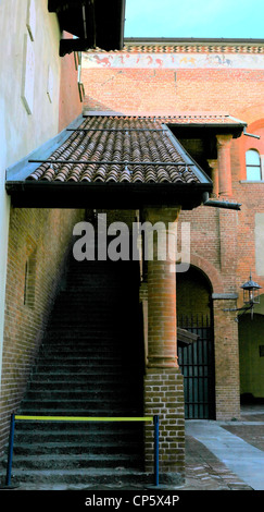 Historic centre of Novara Italy Stock Photo - Alamy