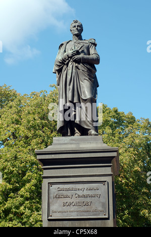 Bronze monument to the prince Michael Vorontsov in a fog, Odessa Stock ...