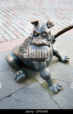 Statue of Desperate Dan and his dog Dawg, characters in the children's ...