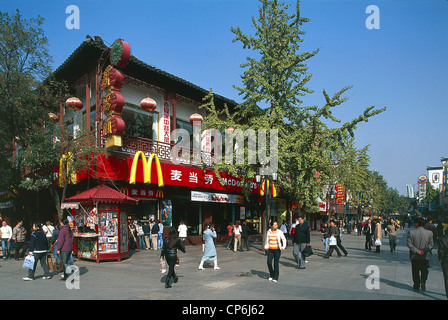 China - Jiangsu - Nanking (Nanjing). Fuzimiao area, people Stock Photo ...