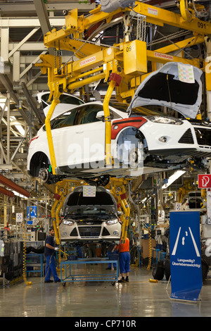 Ford Focus production at Ford factory in Cologne Germany 2000 Stock ...