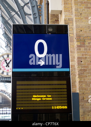 Platform Zero, Kings Cross station, London, UK Stock Photo - Alamy