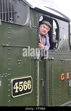 GWR Prairie Tank Engine 2-6-2 4566 and LMS Ivatt Class 2 2-6-0 46443 ...
