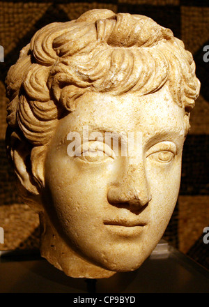 Commodus, Roman emperor Stock Photo - Alamy