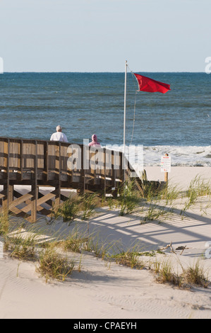 A sign warning of dangerous conditions at north Palm Beach in Sydney ...