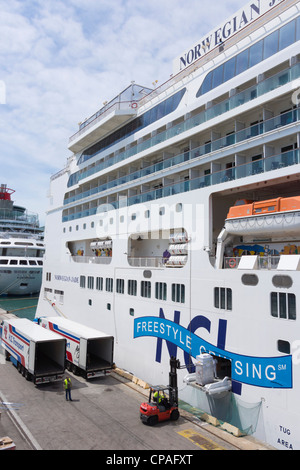 Provisions for Cruise Ship Stock Photo - Alamy