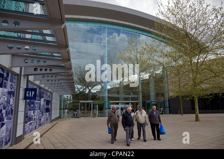 midsummer place shopping mall entrance Milton Keynes town centre ...