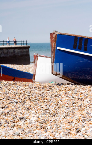 Sailing,boats, shingle, beach, holidays, coastal, coast, Hampton, Pier ...