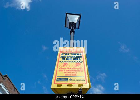 metropolitan police sign warning cycle thieves that they are being ...