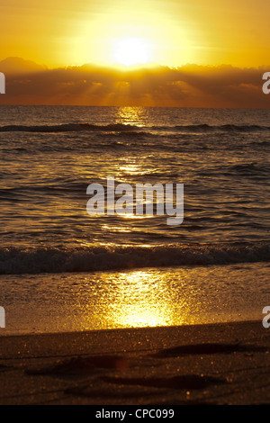 Spectacular sunrise over Miami Beach with the Ocean and Buildings ...