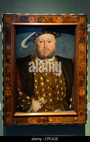 Henry VIII, King of England, 1491-1547. Portrait in velvet cap, ermine ...
