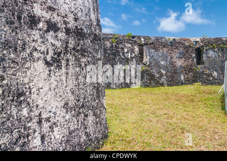 Ruins of Manda fort of Foulpointe, eastern Madagascar Stock Photo - Alamy