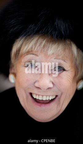 Actress Veronica "Vera" Duckworth played by Elizabeth Dawn, is a ...