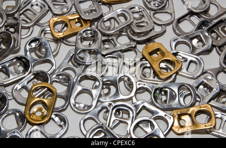 isolated, beer, rings, can, soda, macro, close-up, macro admission ...