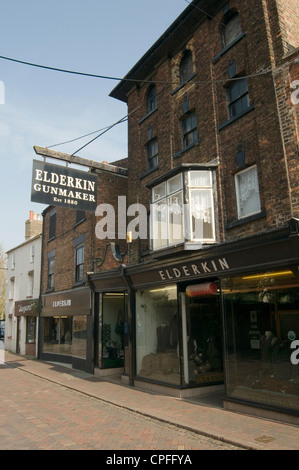 gun shop shops guns gunmaker firearms dealer dealers uk shooting sport ...