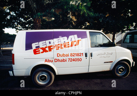 FedEx Express delivery van, Dubai, United Arab Emirates Stock Photo - Alamy