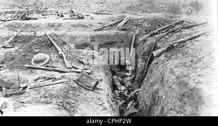 Corpse of dead WWI German soldier killed in action at battlefield at ...
