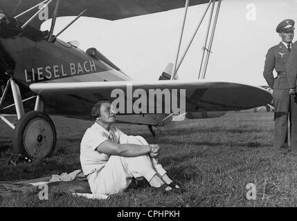 Liesel Bach in front of her airplane, 1936 Stock Photo - Alamy