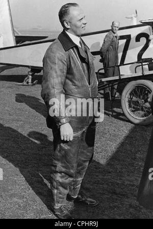 Adolf Hitler and Hans Baur Stock Photo - Alamy