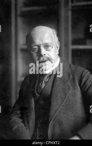 Walther Hermann Nernst (1864-1941), German physicist and one of the ...