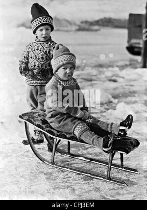 Prince Gustav Adolf and Prince Sigward of Sweden, 1908 Stock Photo - Alamy