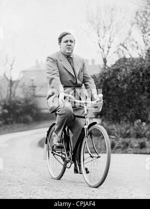 The British actor Charles Laughton in a scene from the film "The Man on ...