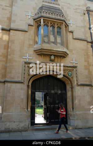Entrance to Jesus College Oxford Stock Photo - Alamy