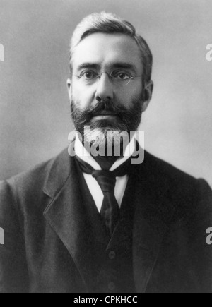 Bell, Alexander Graham and Watson, Thomas A Stock Photo - Alamy