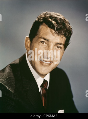 DEAN MARTIN PORTRAIT Stock Photo - Alamy