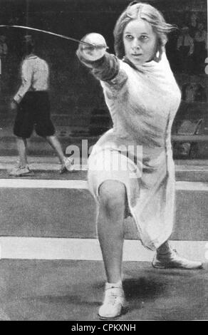 Helene Mayer, 1932 Stock Photo - Alamy