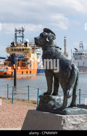 Sculpture of "Bamse" a Dog Hero at Montrose Heritage Trust site ...