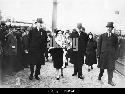 Wilhelm Cuno on the 'SS New York', 1927 Stock Photo - Alamy
