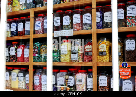 Sweet Memories of Rye, East Sussex. An old fashioned candy shop on the ...