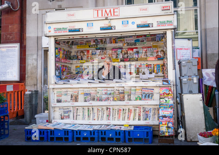 International newspaper stand, London UK Stock Photo: 9820083 - Alamy