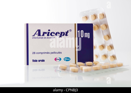 Alzheimers disease dementia treatment - Donepezil tablets, the Stock ...