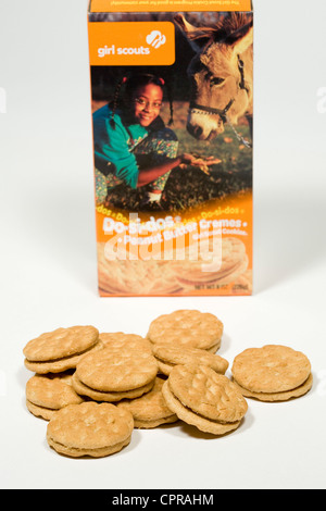 A box of Do-si-dos Girl Scout cookies Stock Photo - Alamy