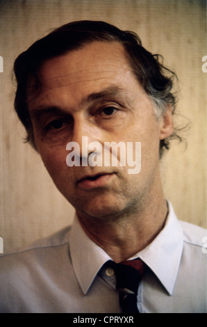 Huber, Robert, * 20.2.1937, German biochemist, during Nobel Prize ...