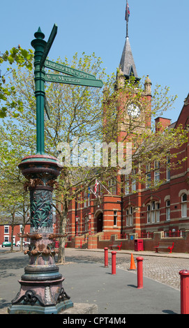 Dukinfield Town Hall, King St., Dukinfield, Tameside, Manchester, UK ...