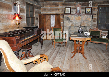 Interior of log cabin at Old Fort Harrod State Park Harrodsburg ...