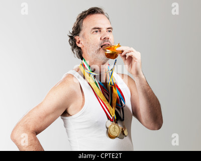 man winning money Stock Photo: 55063776 - Alamy